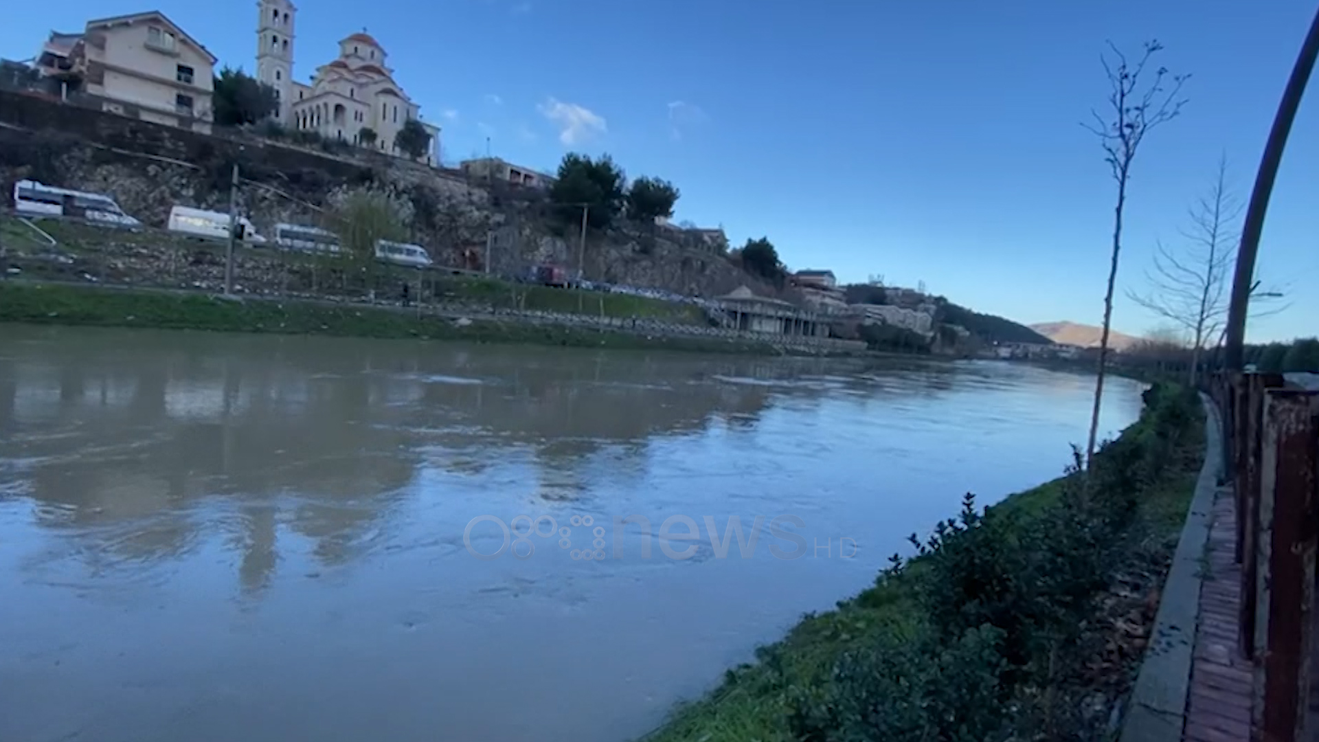 Reshjet e shiut, rriten prurjet në lumenjtë Drin e Mat - Vendi