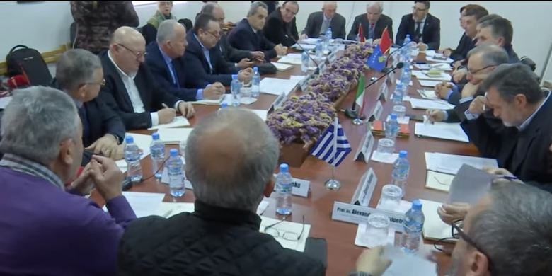 Masat për tërmetet, gjeologu grek: të ndiqet eurokodi, por duhet edhe ... Masat për tërmetet, gjeologu grek: të ndiqet eurokodi, por duhet edhe ...